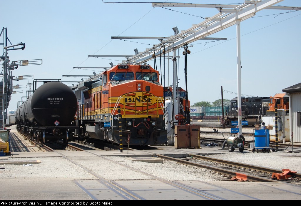 BNSF 574